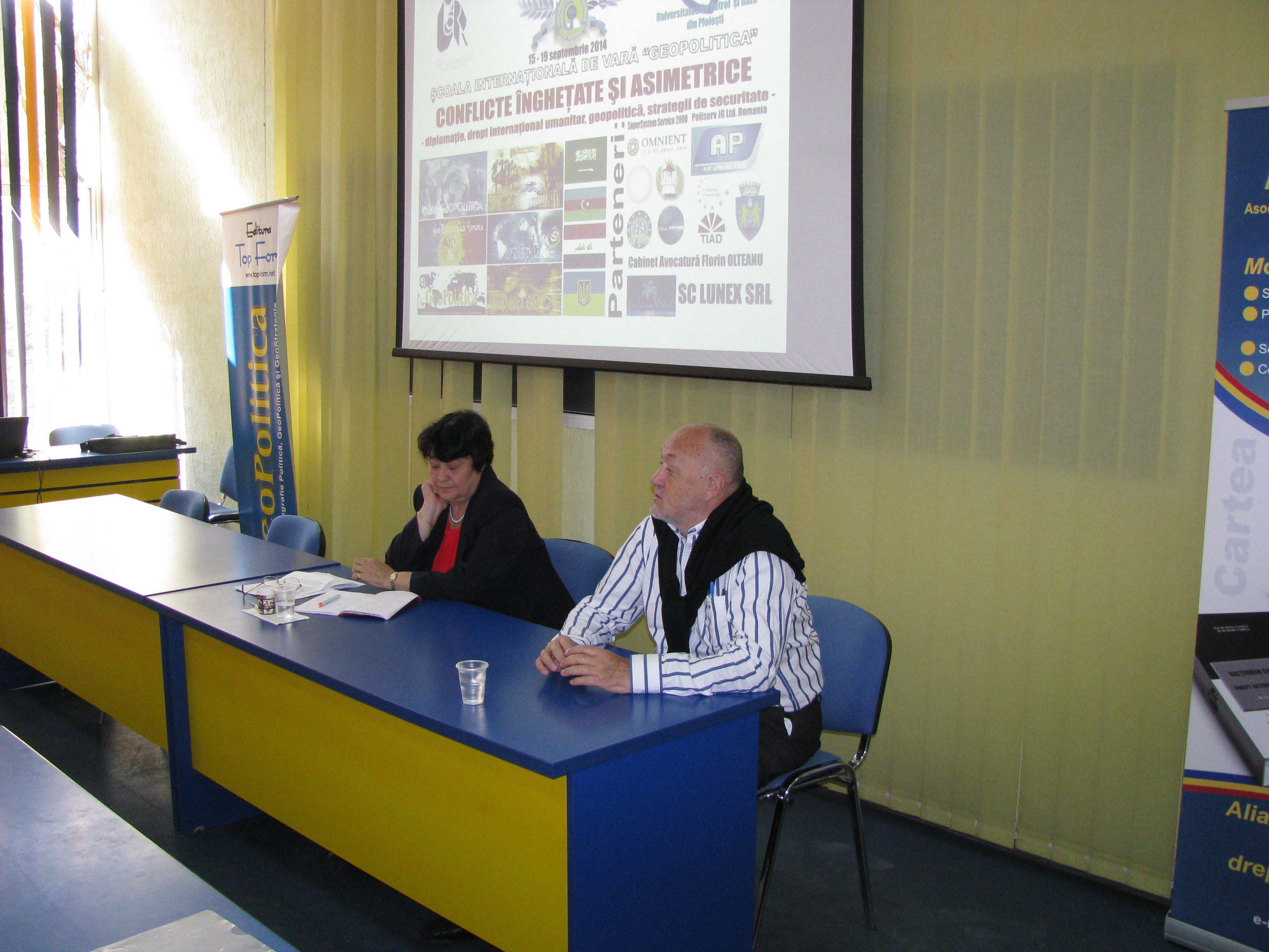La Scoala de vara de geopolitica alături de prof. Viorel Roman ...